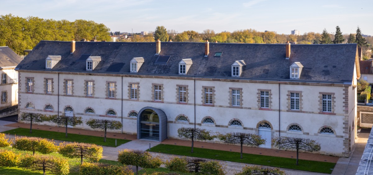 Centre national du costume et de la scène | Drôle de trame