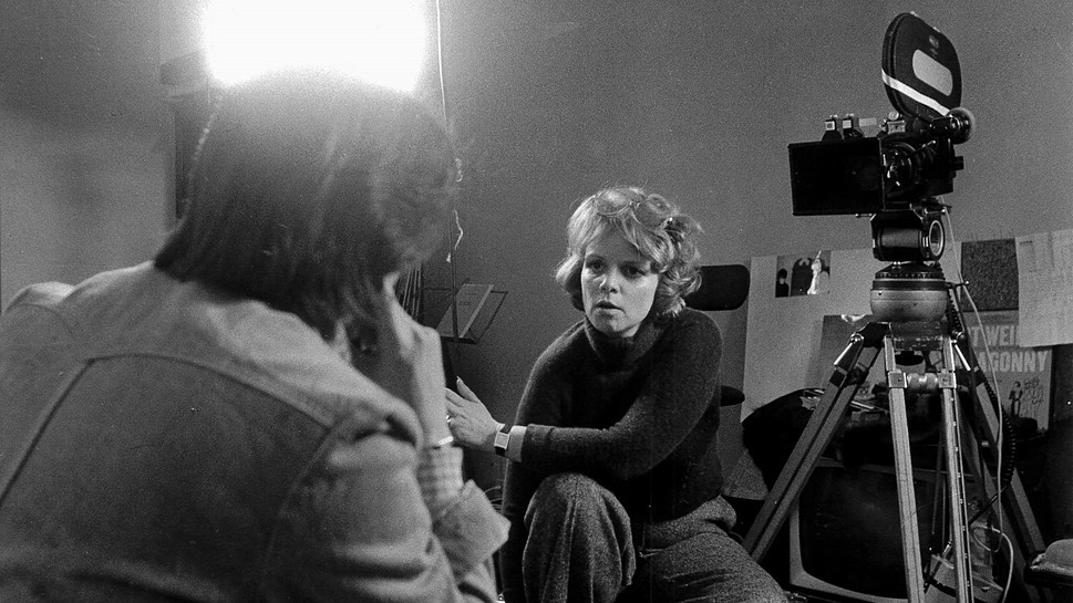 FROZEN MOMENTS OF THE 20TH CENTURY, ANNETT WOLF | Drôle de trame